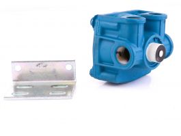 Bendix R-12 Relay Valve with Horizontal Delivery Ports | Peterbilt ...